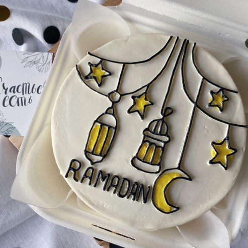 Ramadan Cake – Petals by Aemi